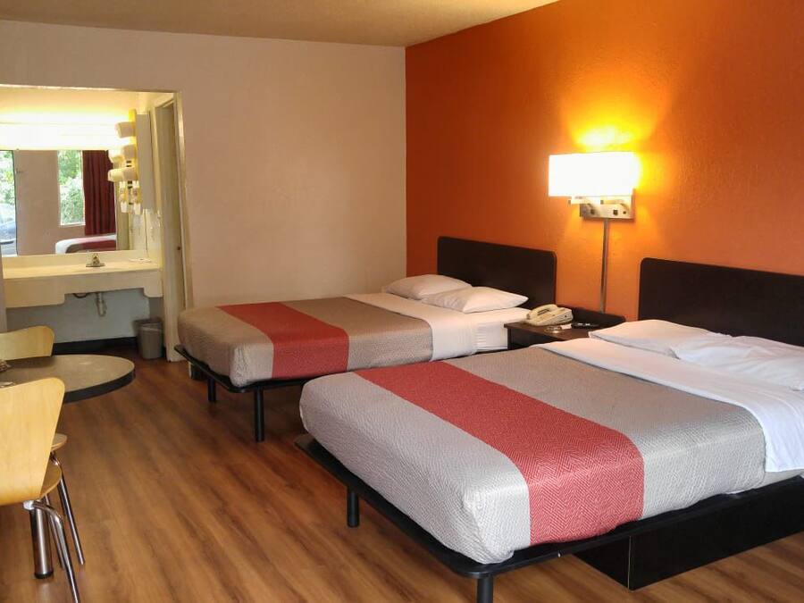 Ferros/tábuas de passar roupa, roupa de cama