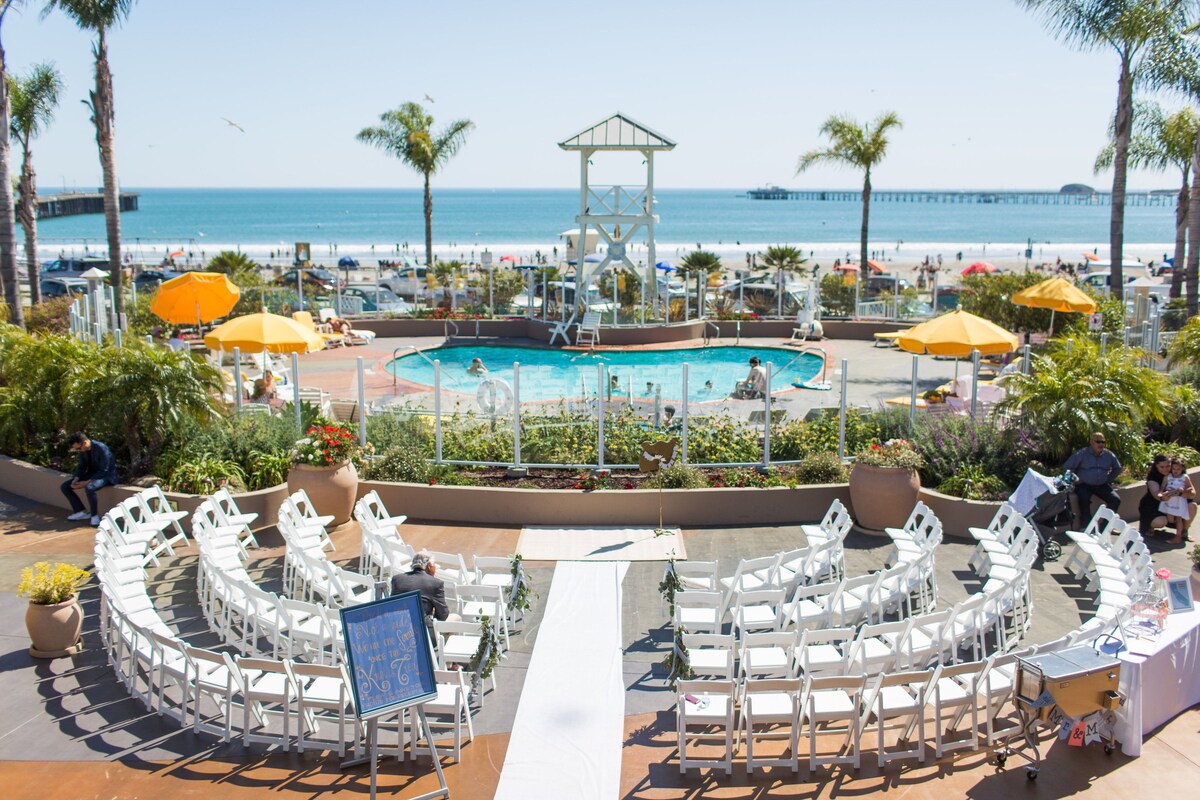 Avila Lighthouse Suites Reviews, Deals & Photos 2024 - Expedia