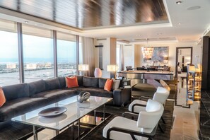 TV LCD 65 polegadas com canais a cabo, smart TV, Netflix