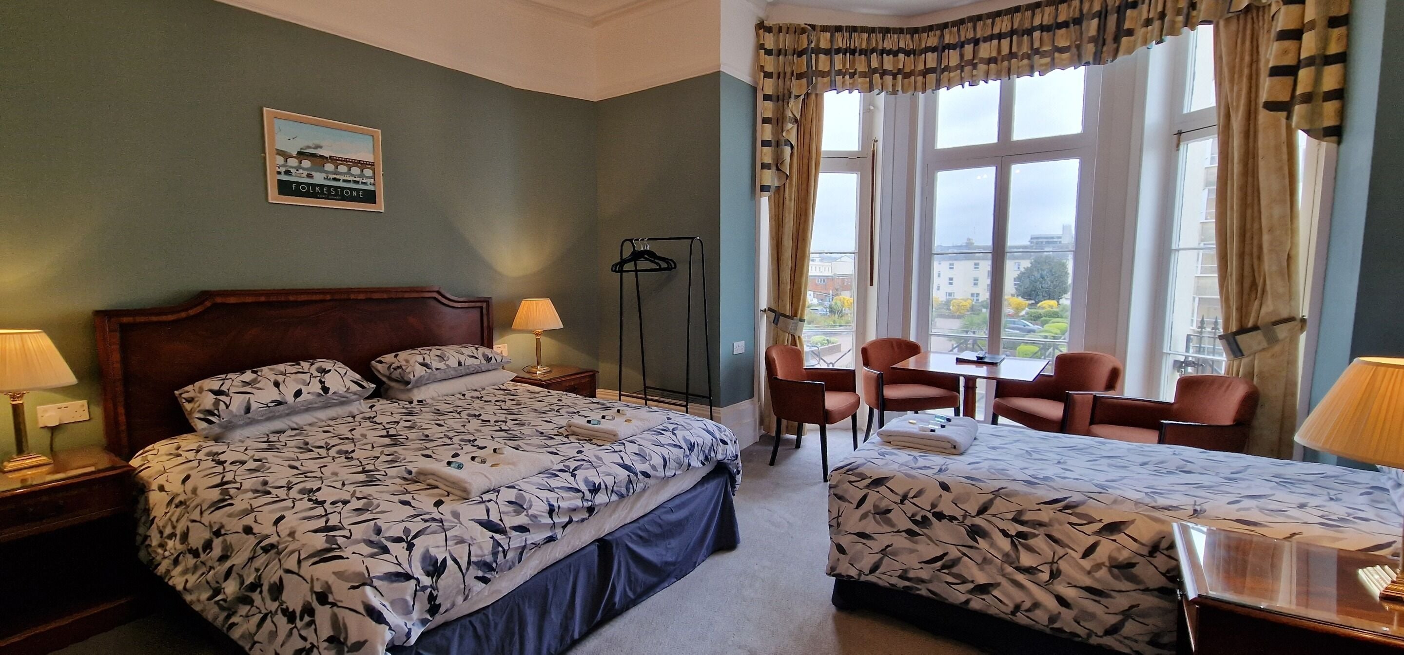 Suite Básica, casa de banho anexa