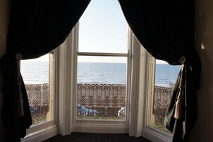 Quarto casal superluxo, vista para o mar | Wi-Fi de cortesia, roupa de cama