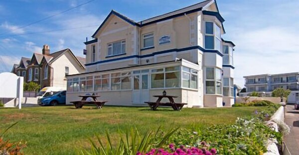 Snowdon House - Shanklin