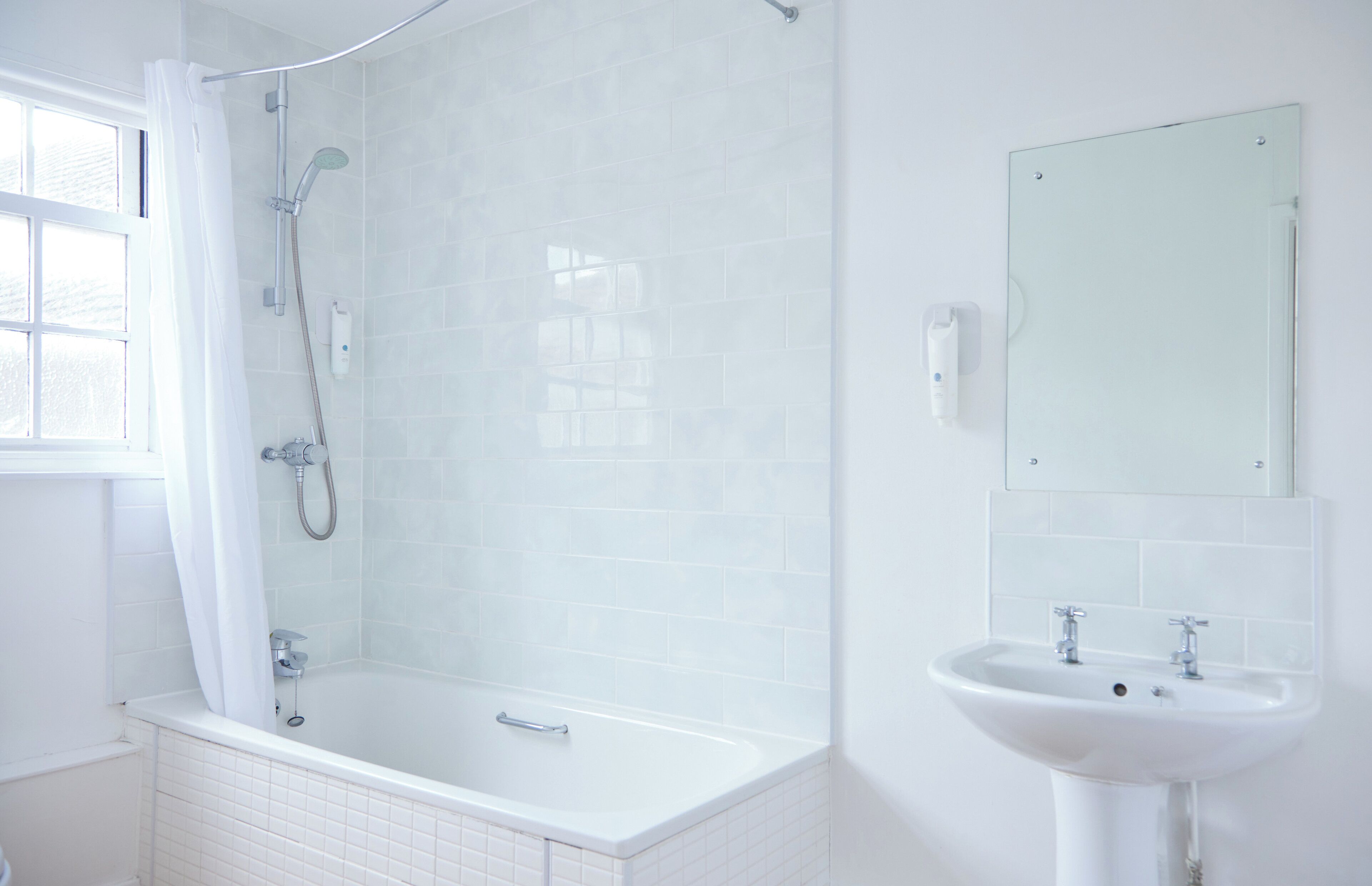 Quarto duplo | Banheiro | Secador de cabelo, toalhas de banho