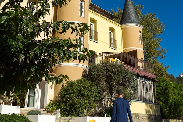 Fachada da propriedade