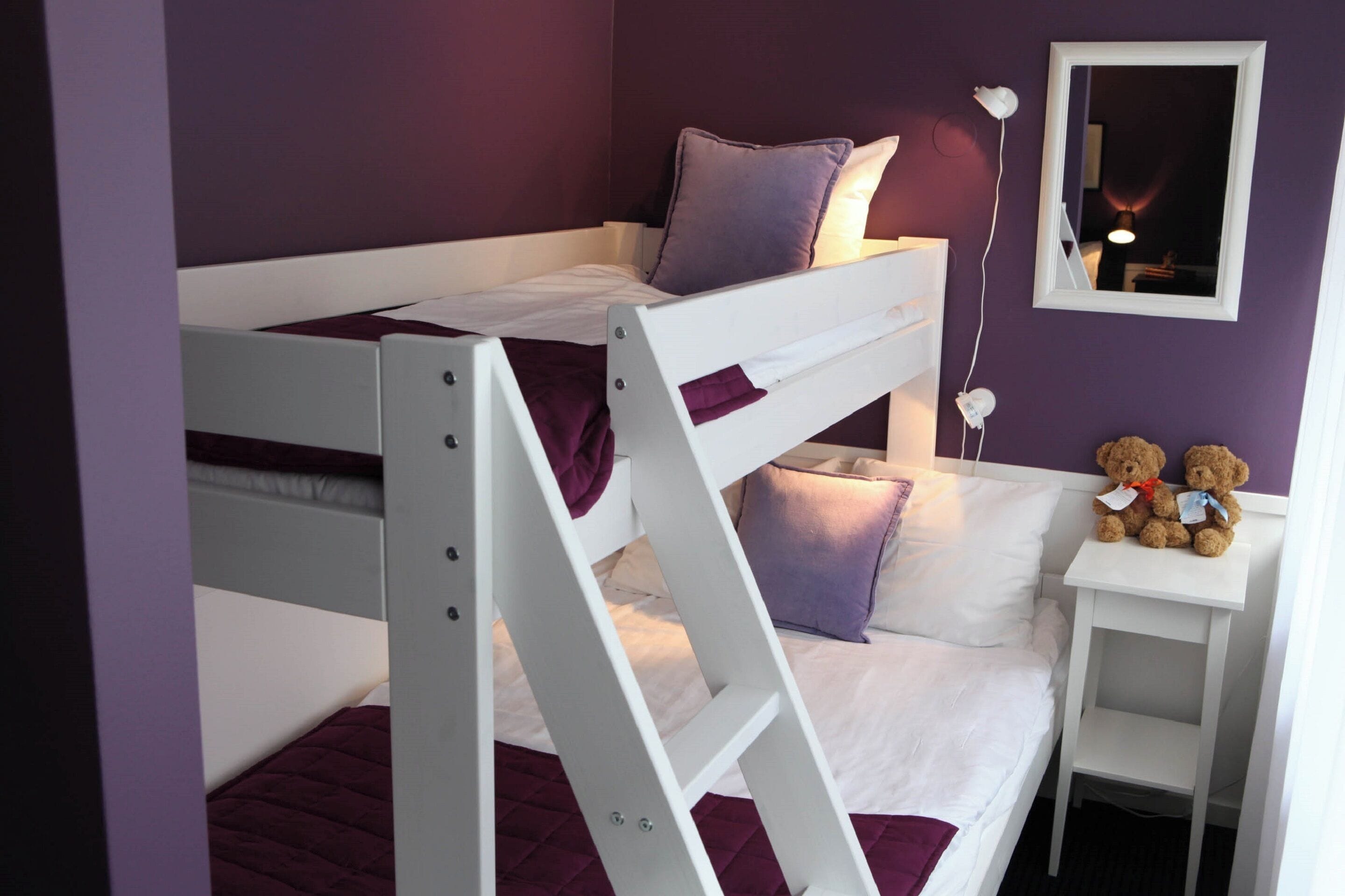 Quarto Familiar | Roupa hipoalergénica, minibar, cofre no quarto 