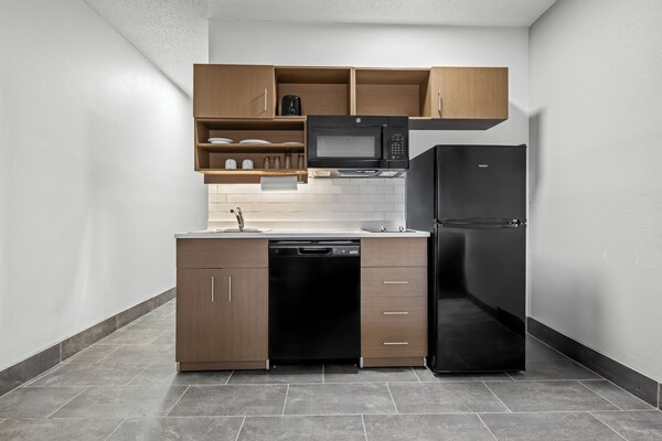 Mainstay Suites Decatur River City - Decatur, AL