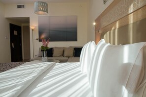 Suíte estúdio júnior, 1 quarto | 1 quarto, roupas de cama de algodão egípcio, camas Select Comfort