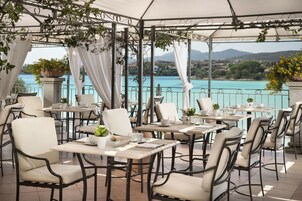 Pequeno-almoço continental diário incluído 