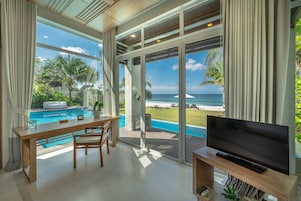 Villa, 4 quartos, em frente à praia | Vista do quarto
