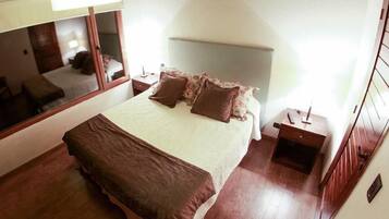 Apartamento, 2 quartos | Cofre no quarto, Wi-fi grátis