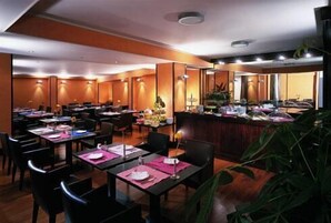 Café da manhã, almoço e jantar