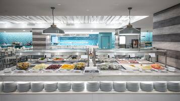 Café da manhã com buffet grátis