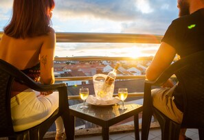 Quarto Twin, Vista para a cidade | Vista da varanda