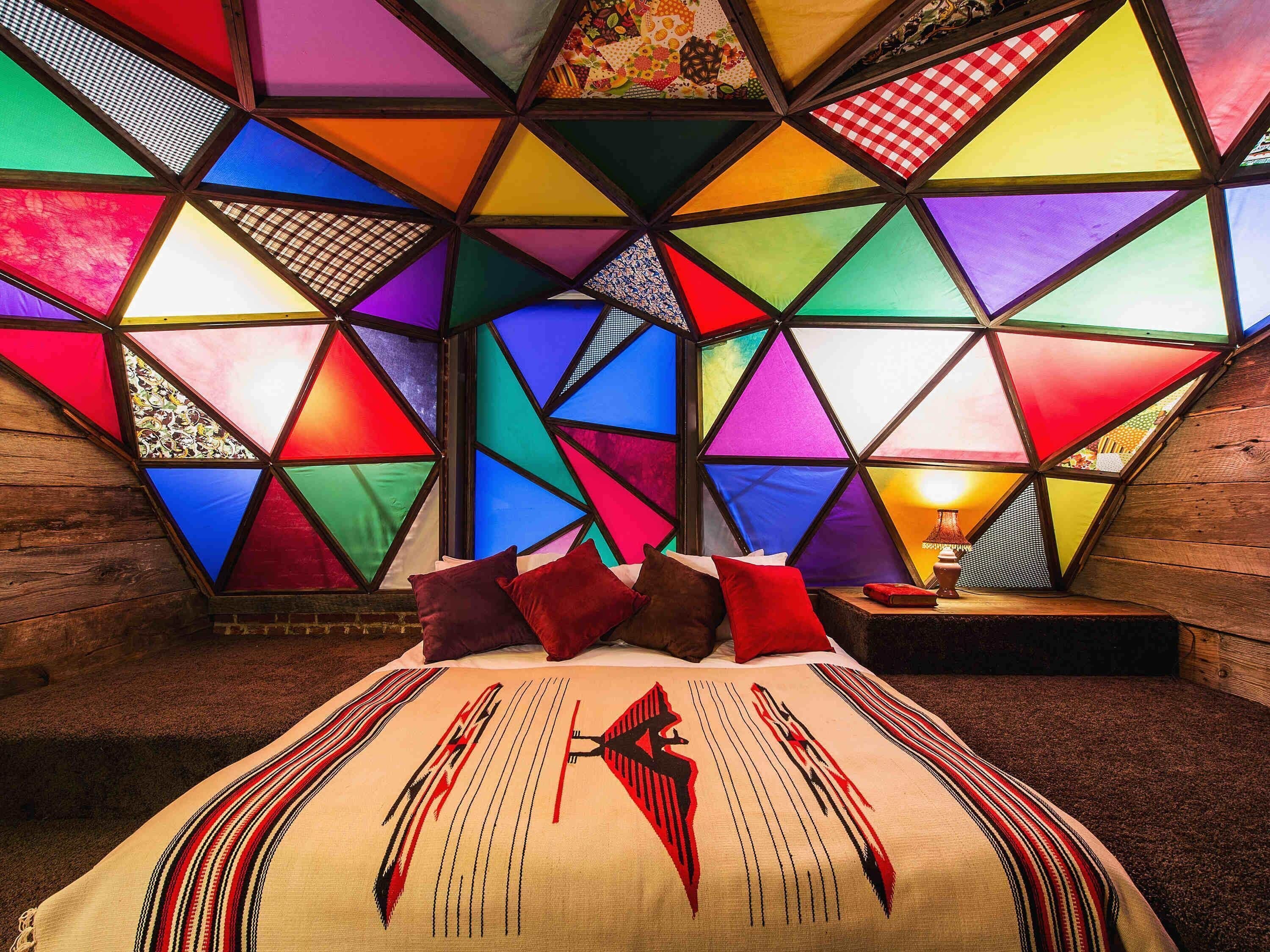 Quarto (Asleep in the Cyclone) | Roupas de cama premium, edredons de pluma, frigobar, cofres nos quartos
