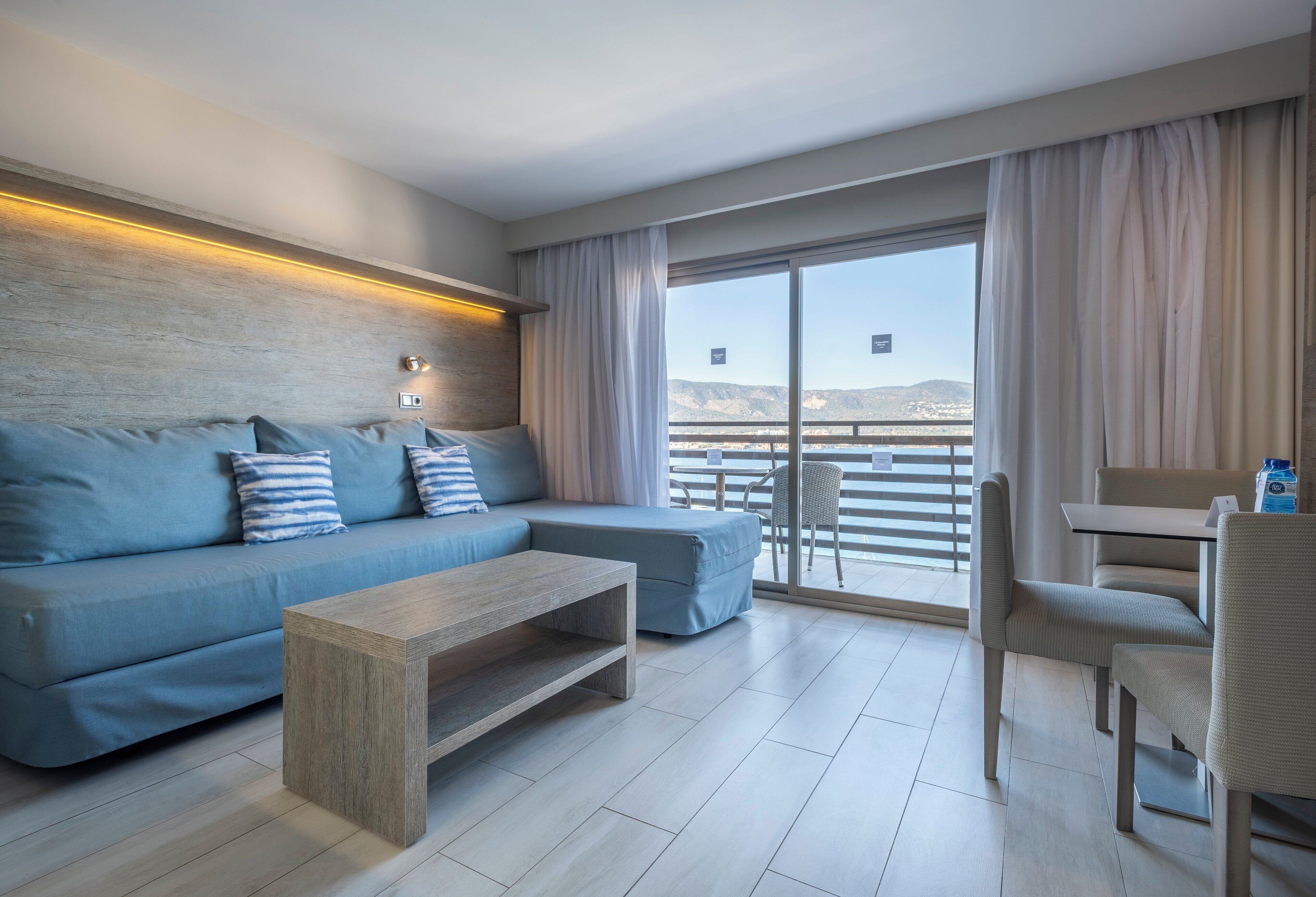 Suite, vista para o mar (Quintuple Room) | Vista para a praia ou o mar