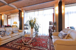 Sala de estar do lobby