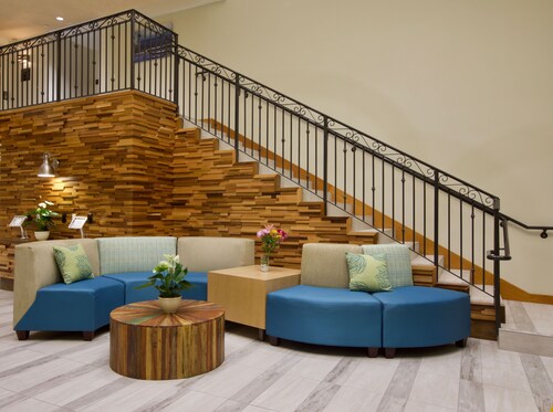 The Cove Hotel, Long Beach Reviews, Deals & Photos 2024 - Expedia