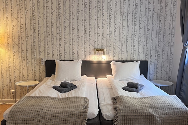 Quarto casal standard | 1 quarto, roupas de cama premium, individualmente mobiliados