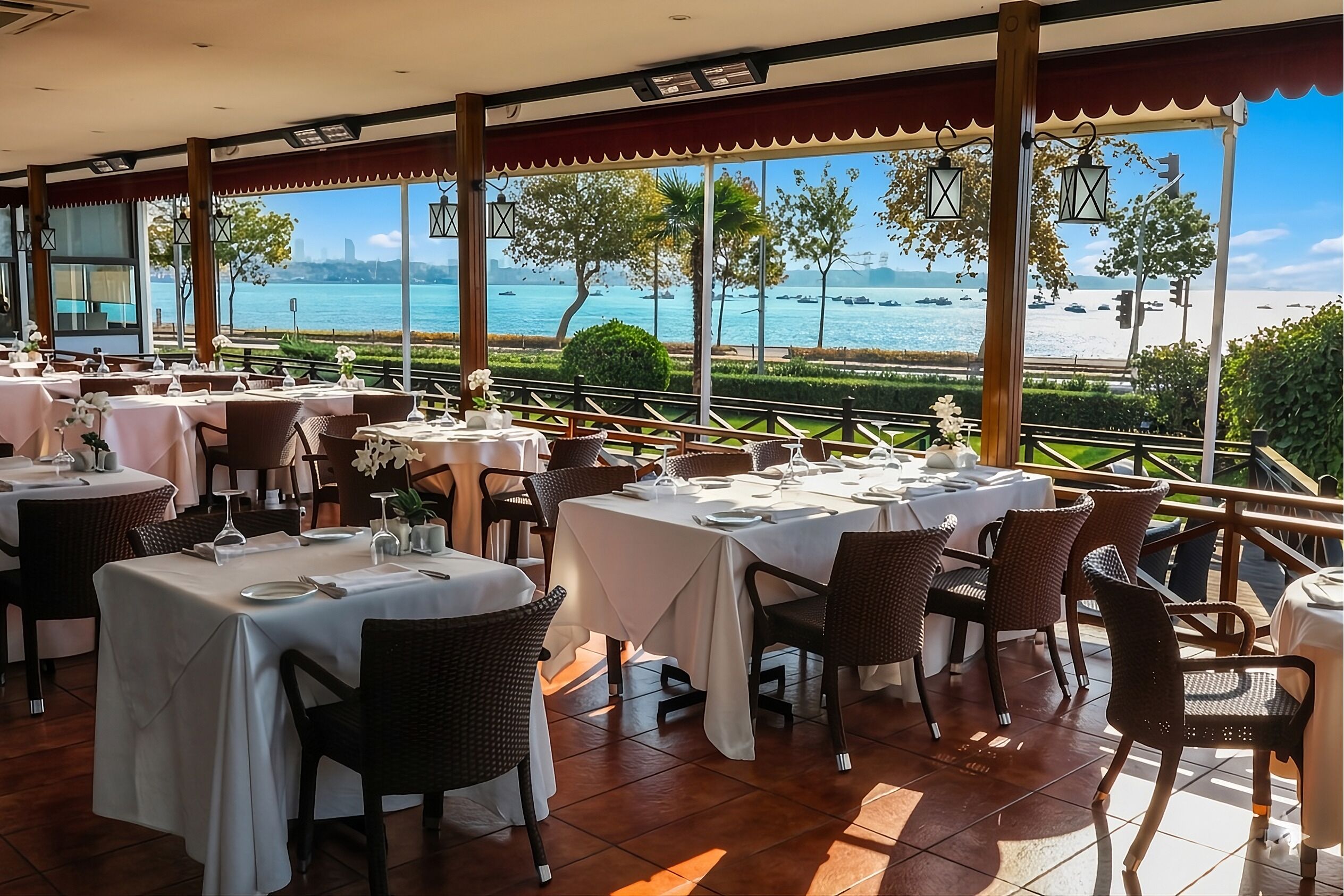 Café da manhã, almoço e jantar