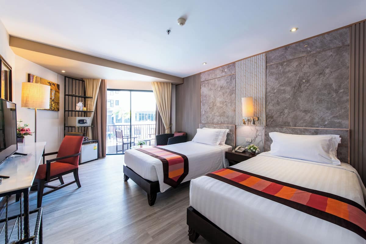 Premium Seaview | Frigobar, cofres nos quartos, individualmente mobiliados, escrivaninha