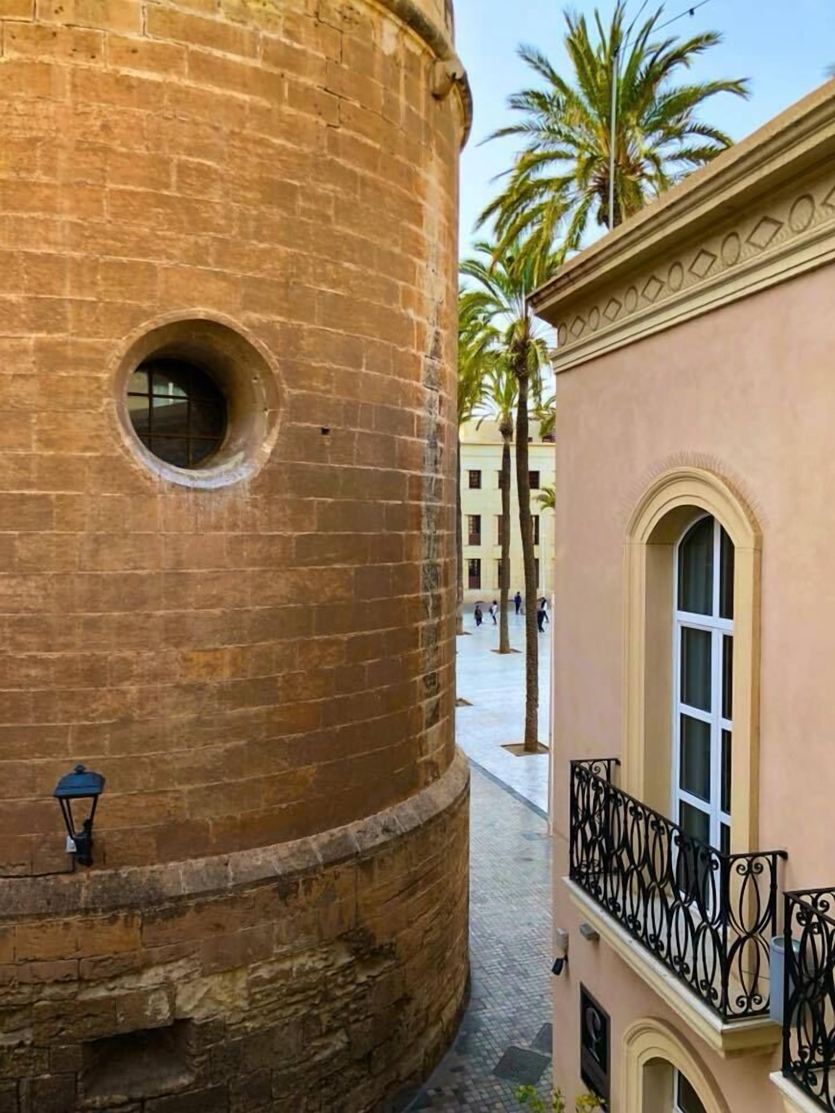 Suite Júnior | Roupa de alta qualidade, minibar, cofre no quarto, secretária 