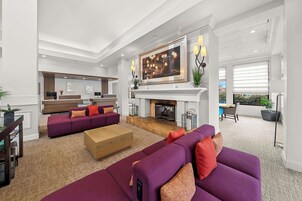 Café da manhã feito na hora todos os dias mediante uma taxa