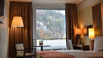 Quarto Standard, 1 cama king-size, vista para a montanha | Vista do quarto