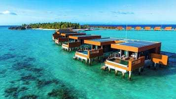 Ocean Pool Villa 2 Bedroom | 1 quarto, roupas de cama premium, frigobar, cofres nos quartos