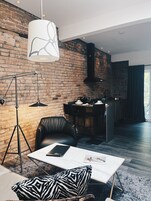 Penthouse Executiva, 1 cama king-size | Sala de estar | TV plasma, leitor de DVD 