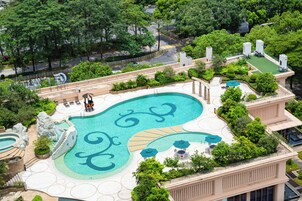 Piscina externa
