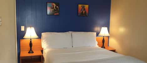 Quarto Standard, 1 cama queen-size, não fumadores | Roupa de alta qualidade, secretária, quartos insonorizados