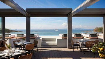 Café da manhã com buffet grátis todos os dias