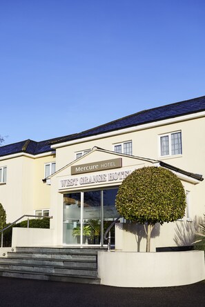 Fachada da propriedade