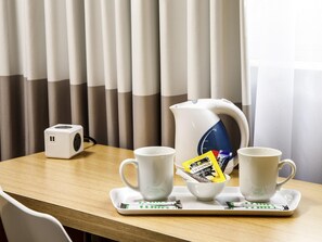 Quarto Duplo, 1 cama de casal | Cofre no quarto, secretária, ferro/tábua de engomar, Wi-fi grátis 