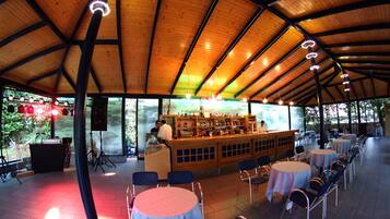 Bar (no alojamento)
