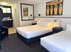 Standard, Uma cama Queen e uma cama Solteiro | Roupas de cama premium, camas com colchões pillow-top