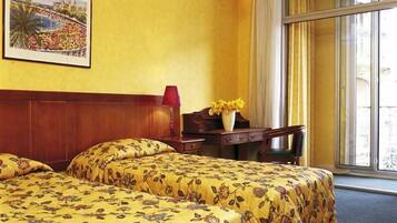 Roupa hipoalergénica, cofre no quarto, quartos insonorizados