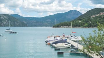 Lago