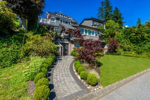 Entrada da propriedade