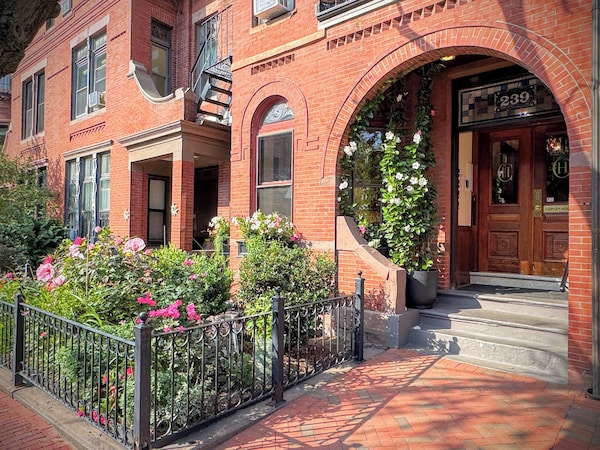 Copley House - Cambridge, MA