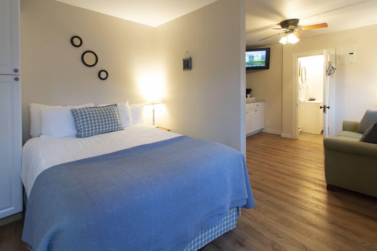 Casa de Campo Clássica, 1 cama queen-size e sofá-cama | Roupa de alta qualidade, ferro/tábua de engomar, Wi-fi grátis 