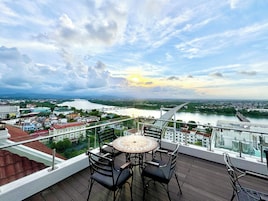 Terraço no piso superior