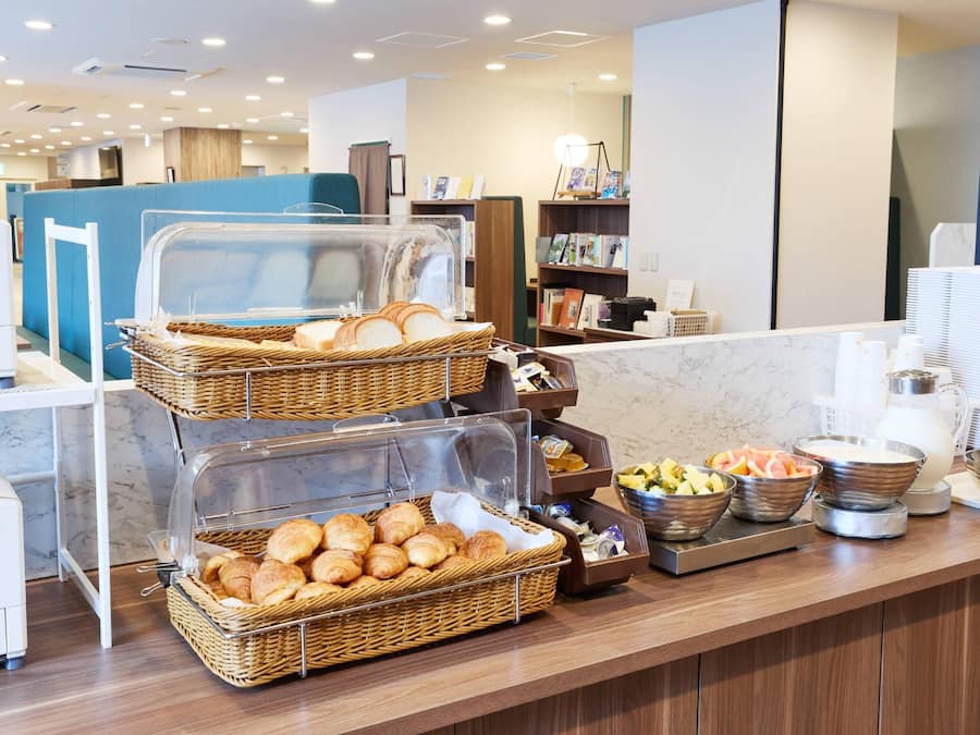 Pequeno-almoço tipo buffet diário incluído