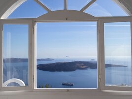 Estúdio Básico, vista para a piscina, junto à piscina | Cofre no quarto, cortinas/cortinados opacos, ferro/tábua de engomar