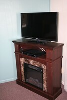 Com decoração personalizada, com mobília individualizada, secretária 