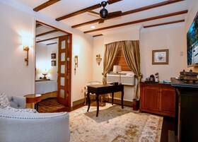 Suite-Estúdio Júnior | Roupa de alta qualidade, minibar, secretária, ferro/tábua de engomar