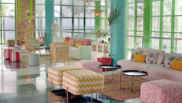 Sala de estar do lobby
