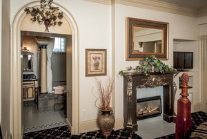 Suite (The Kahn Mansion Suite) | Roupa de alta qualidade, com decoração personalizada