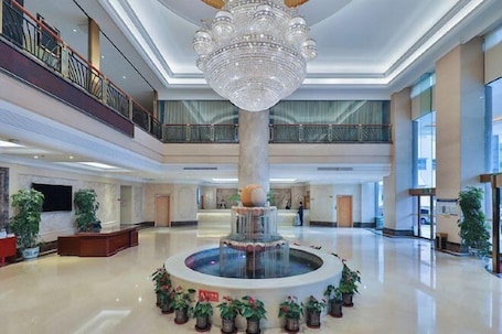 Parte interna. Vienna International Hotel (Beijing Niujie Guang'anmennei Subway Station Branch)