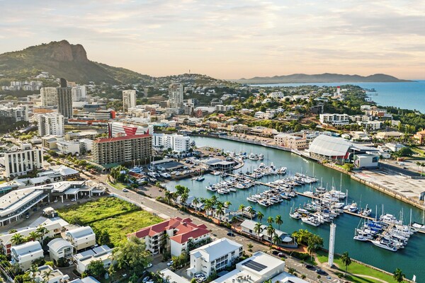 Park Regis Anchorage - Magnetic Island